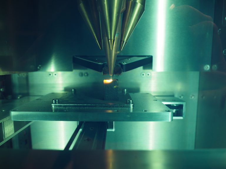 ADDiTEC presenta il Sistema Ibrido di Liquid Metal Jetting al Formnext ...